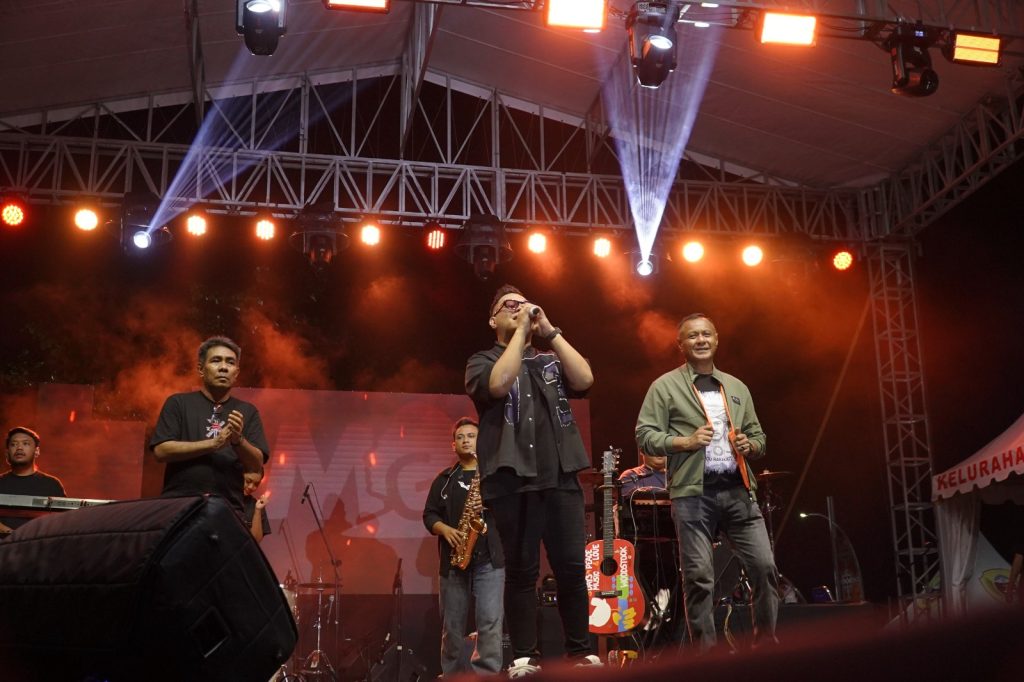 Lokal Fest Ditutup Konser Amal Mario G. Klau, Tidore Sambut 2026 dengan ...